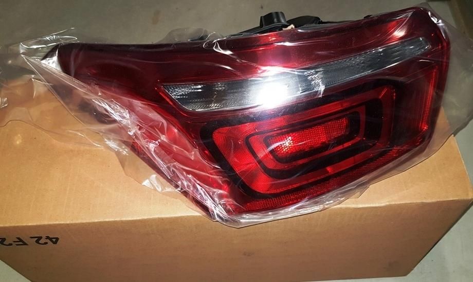 Lampa tylna Citroen Nowa Lampa Tylna Celysee Lewa 9817303780 - Opinie i ...