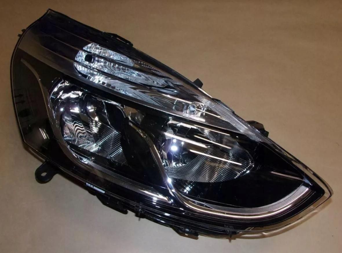 Lampa przednia Renault Nowy Reflektor Clio Iv Prawy 260106624R - Opinie ...