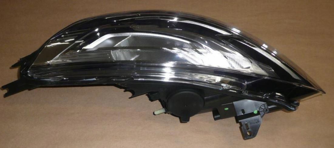 Lampa przednia Renault Nowa Reflektor Clio Iv Lewy 260600373R - Opinie ...
