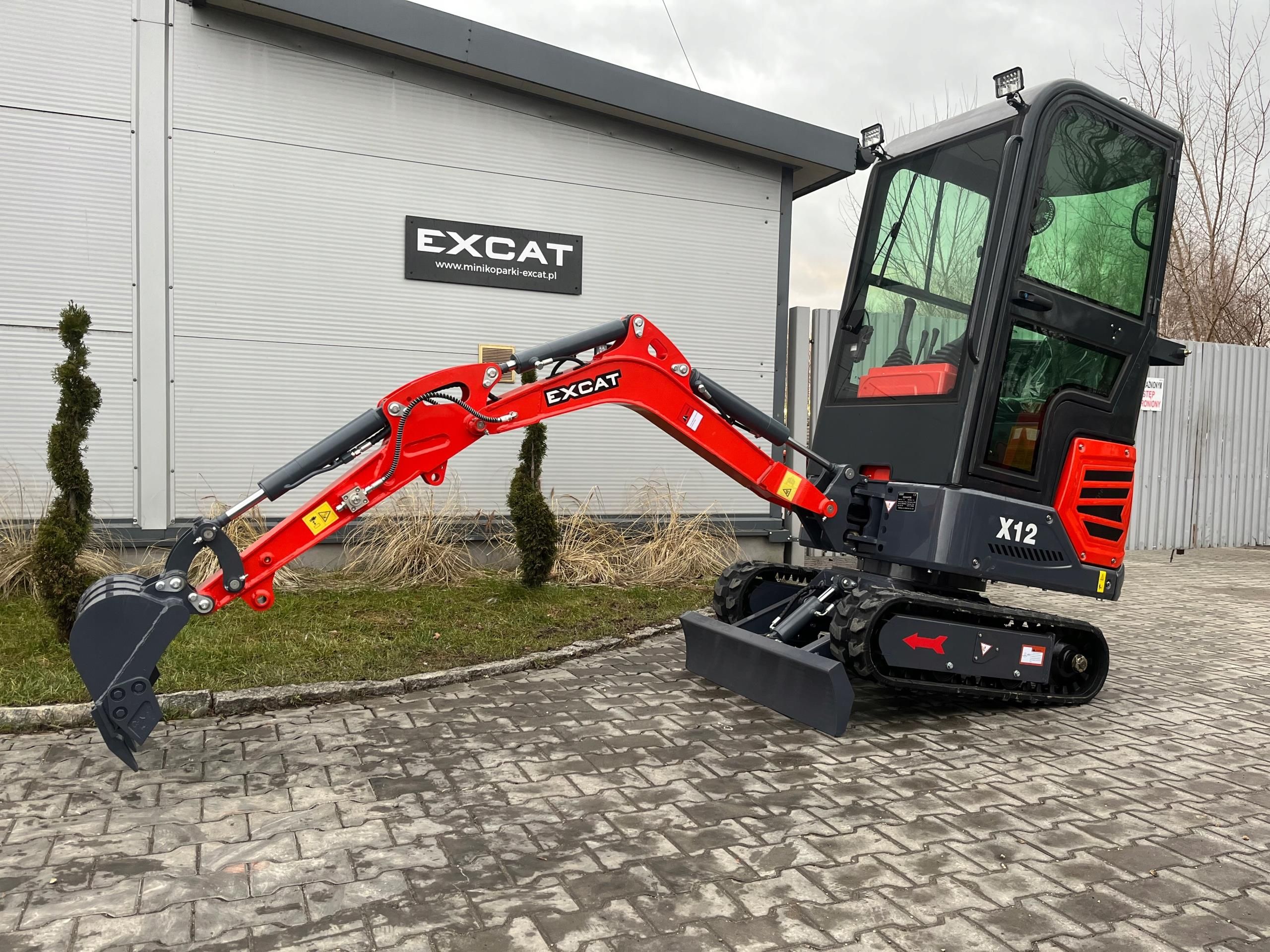 Minikoparka Excat X12 Z Kabiną/Ramię Skrętne - Opinie i ceny na Ceneo.pl