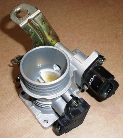 Korpus Przepustnicy R Megane 16 8V 7700861679 Oe - Opinie i ceny na ...