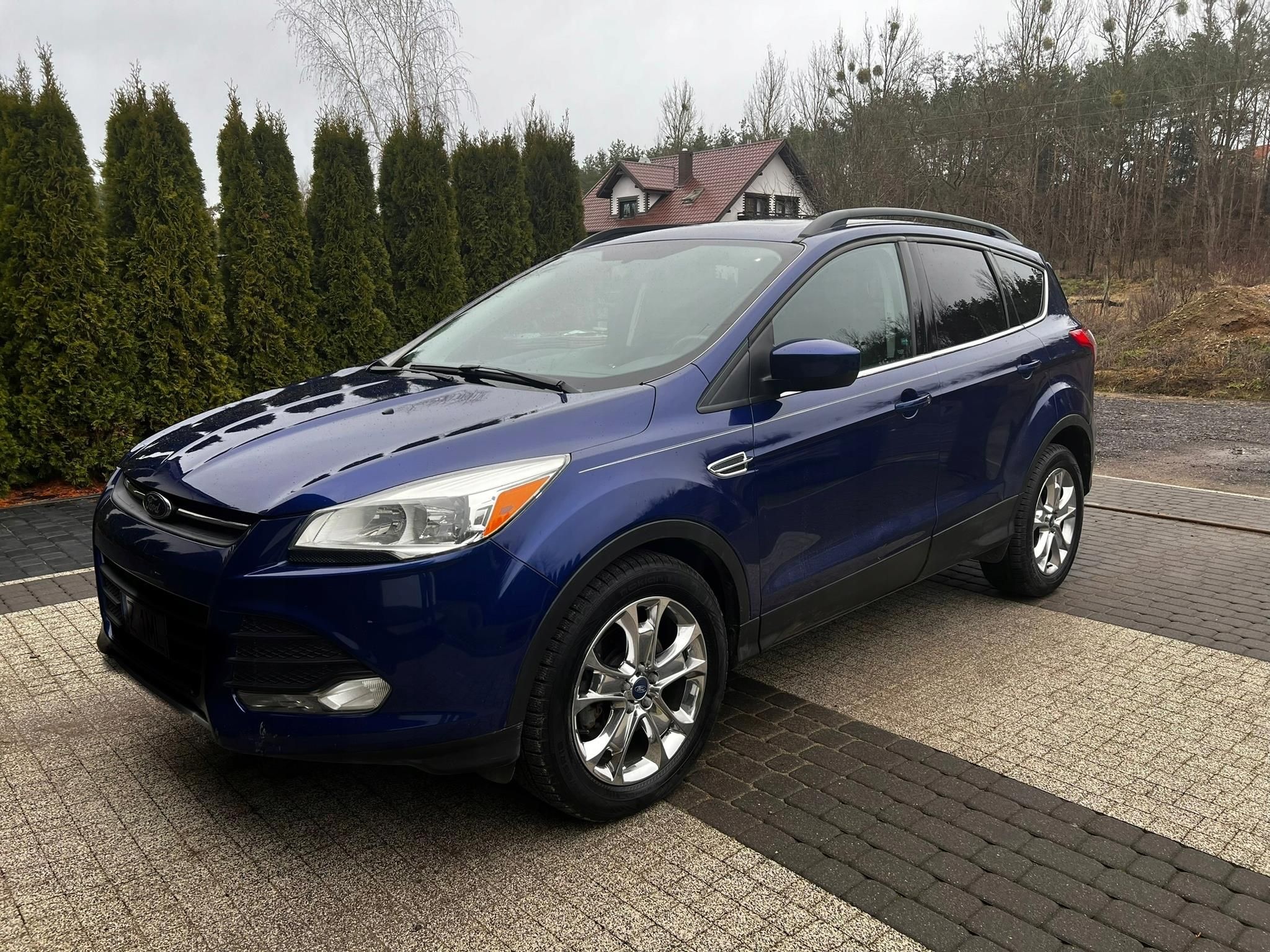 Ford Escape III 2.0 EcoBoost 243KM 179kW - Opinie i ceny na Ceneo.pl