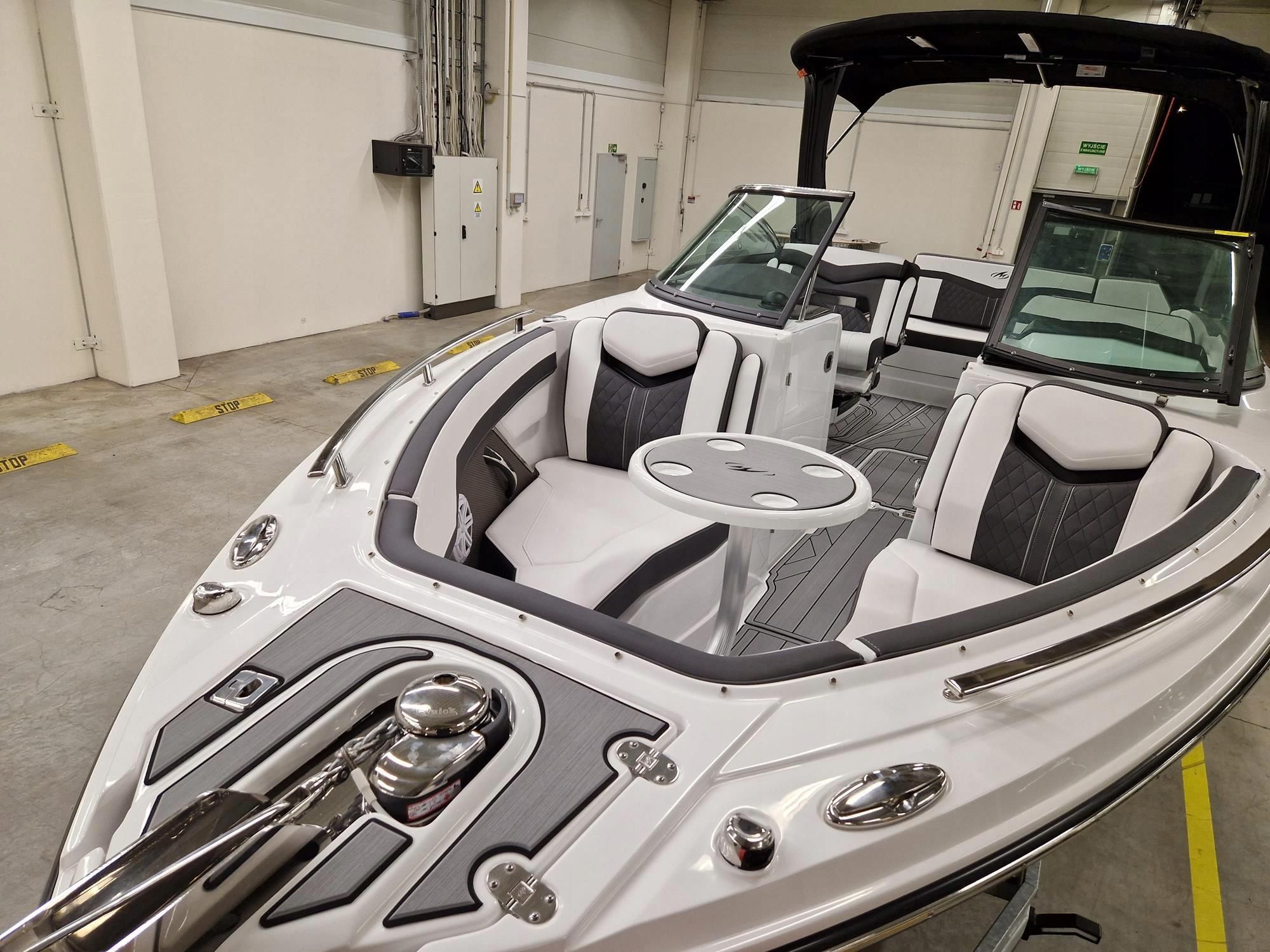 Łódź motorowa Monterey 278 SS, model 2023, NOWA - Opinie i ceny na Ceneo.pl