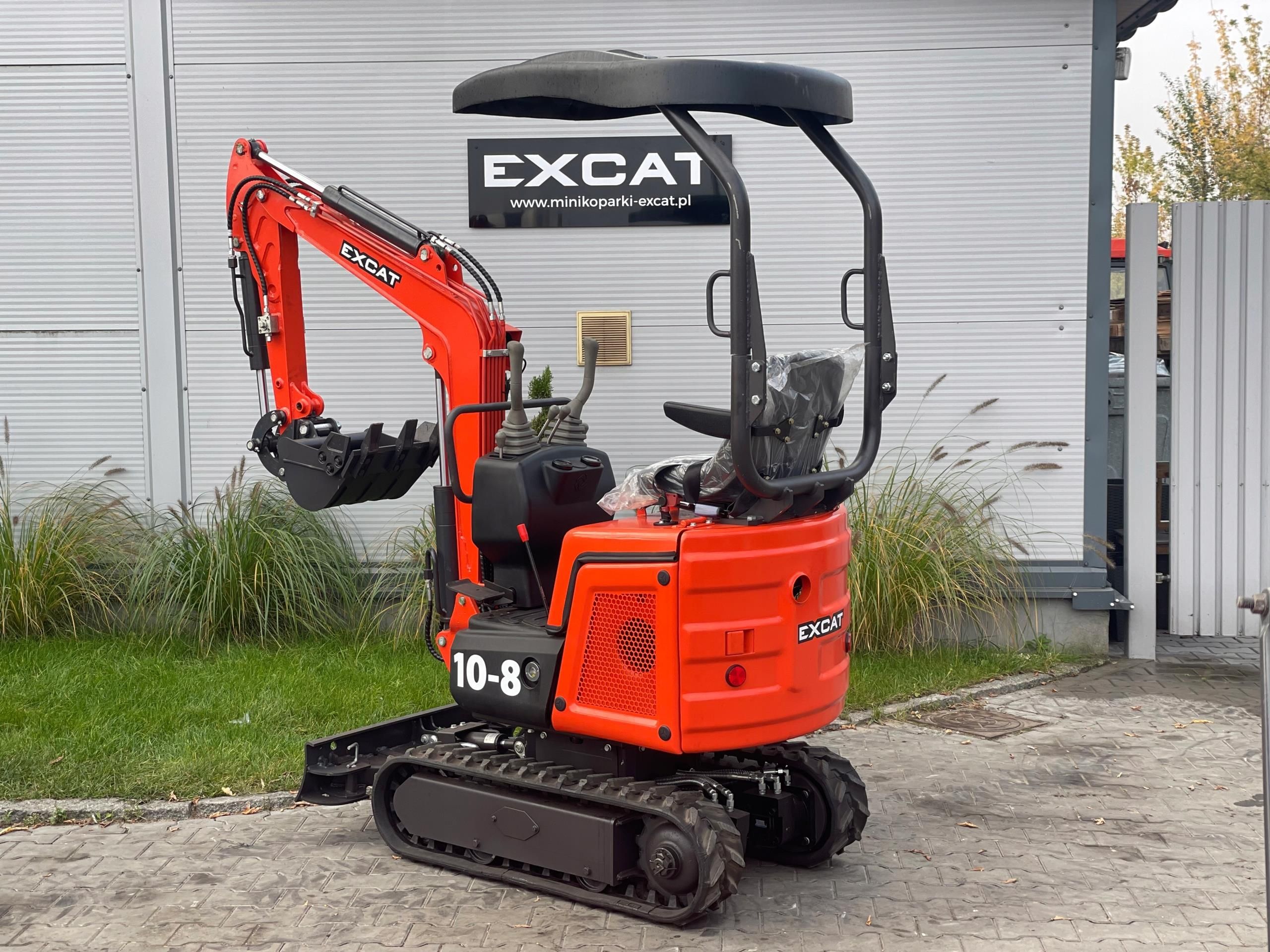 MINIKOPARKA EXCAT X10-8 z Kabiną/Ramie Skrętne - Opinie i ceny na Ceneo.pl