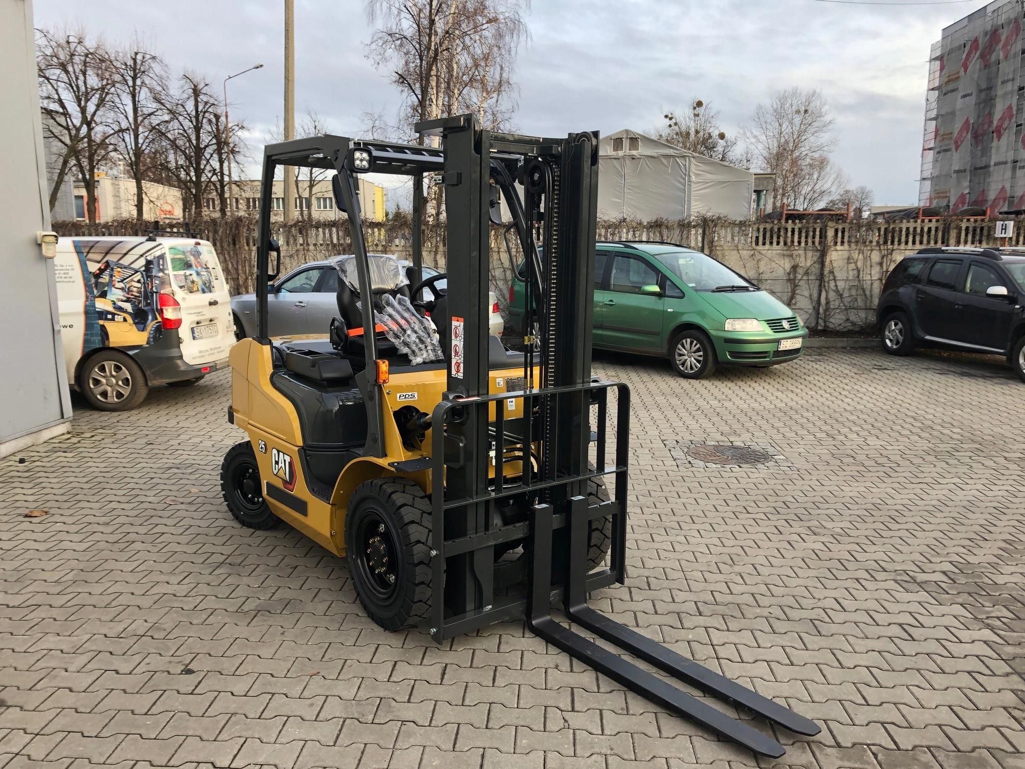 CATERPILLAR DP25N NOWY WÓZEK WIDŁOWY ON, DX 3.3 M - Opinie i ceny na ...