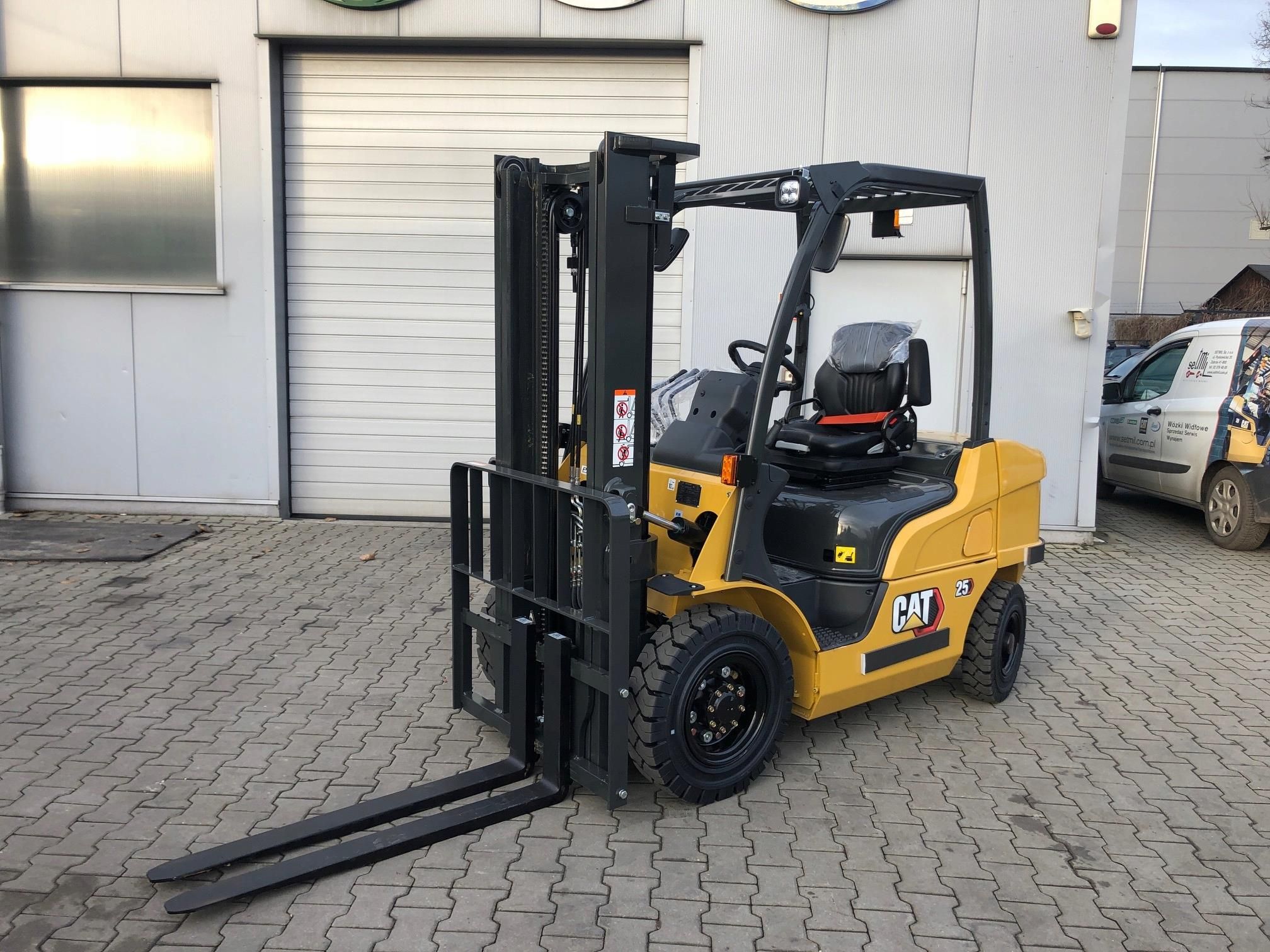 CATERPILLAR DP25N NOWY WÓZEK WIDŁOWY ON, DX 3.3 M - Opinie i ceny na ...