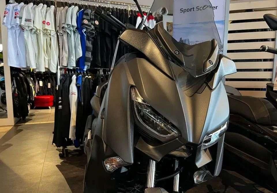 Yamaha X-max X-Max 300 2022 kolor CZARNY od re... - Opinie i ceny na ...