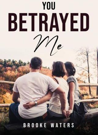 YOU BETRAYED ME - Literatura obcojęzyczna - Ceny i opinie - Ceneo.pl