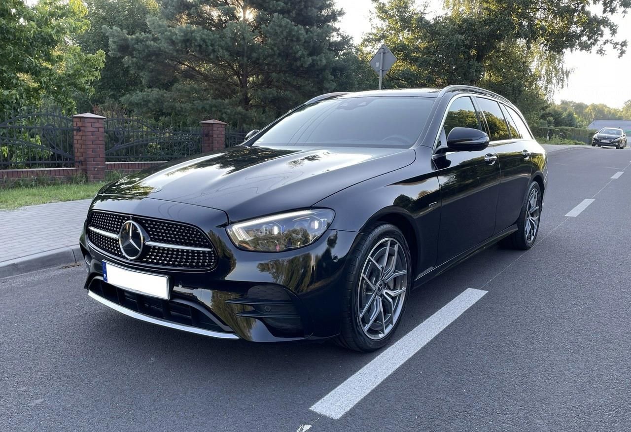 Mercedes E 300 DE Plug-in HYBRID AMG Bogata wersja - Opinie i ceny na ...