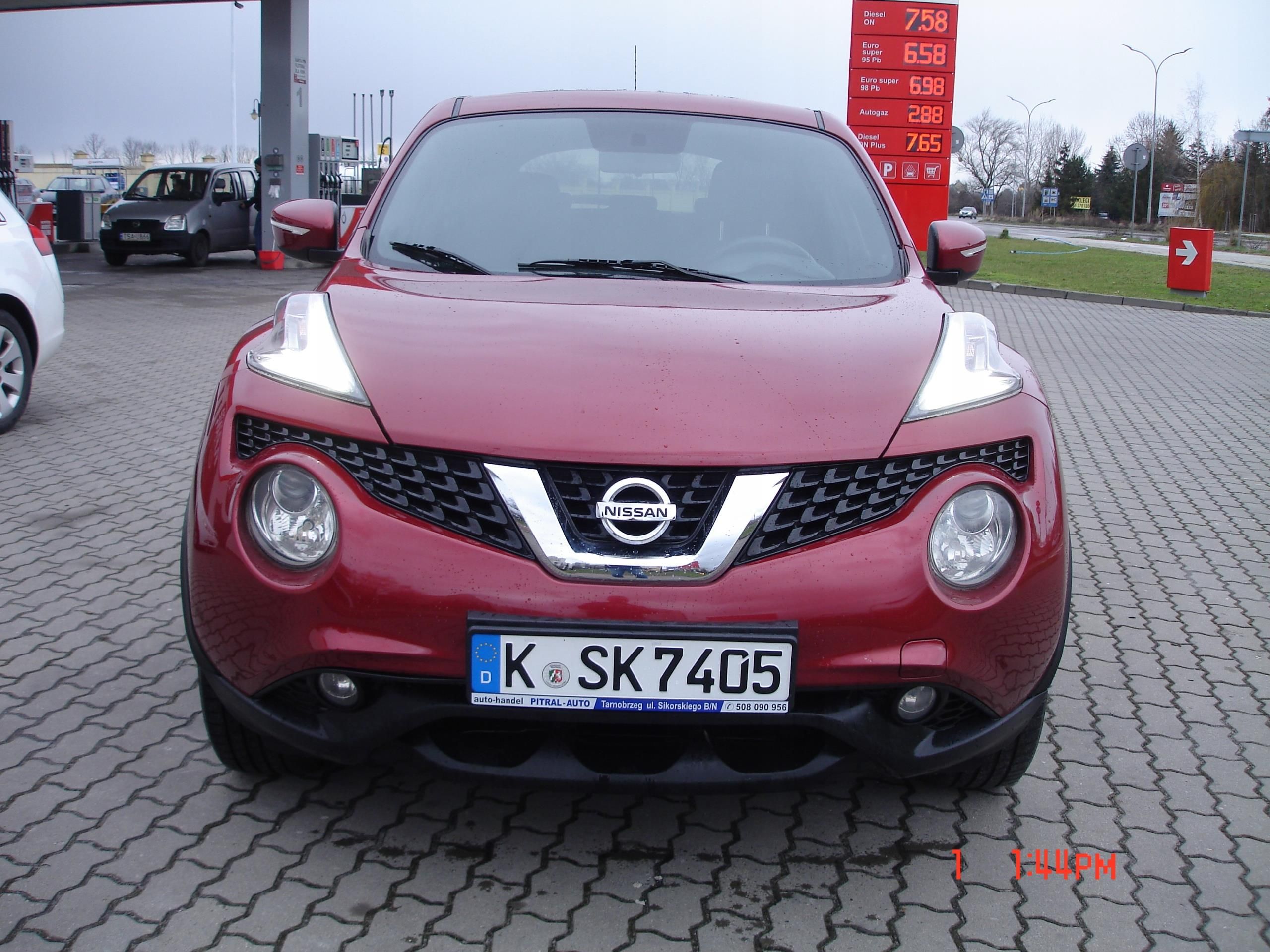 NISSAN JUKE (F15) 1.2 DIG-T 115 KM panora navi kam - Opinie i ceny na ...