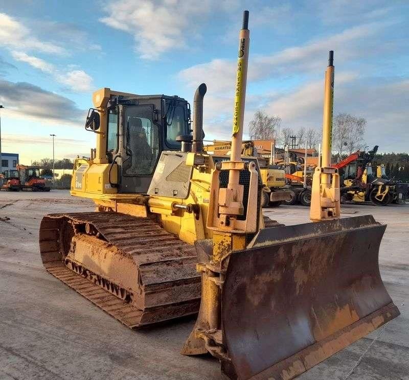 Komatsu D61 PX-15EO - Opinie i ceny na Ceneo.pl