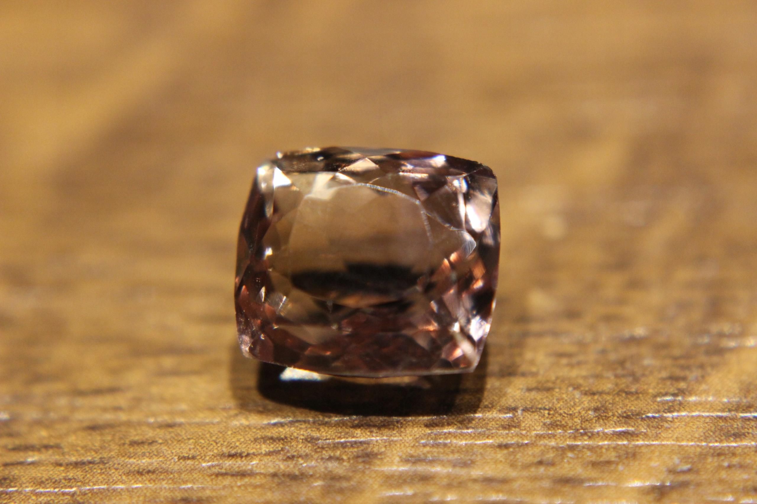 Ametryn kamień naturalny 1.57g (7.85ct) - Ceny i opinie - Ceneo.pl