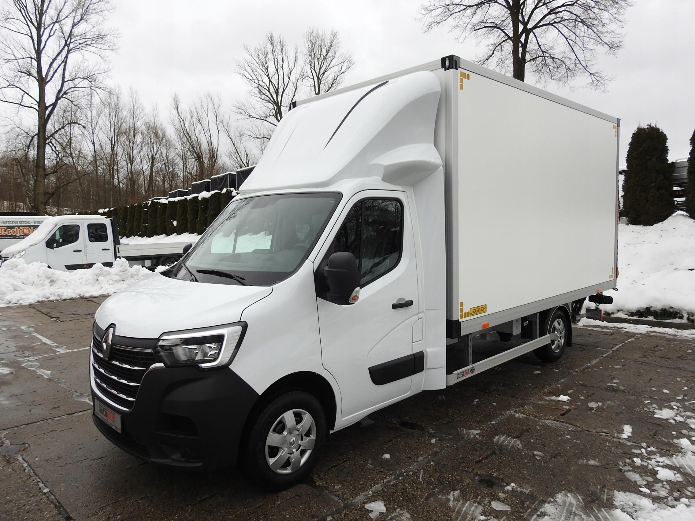 RENAULT MASTER NOWY KONTENER WINDA 8 PALET A/C - Opinie i ceny na Ceneo.pl