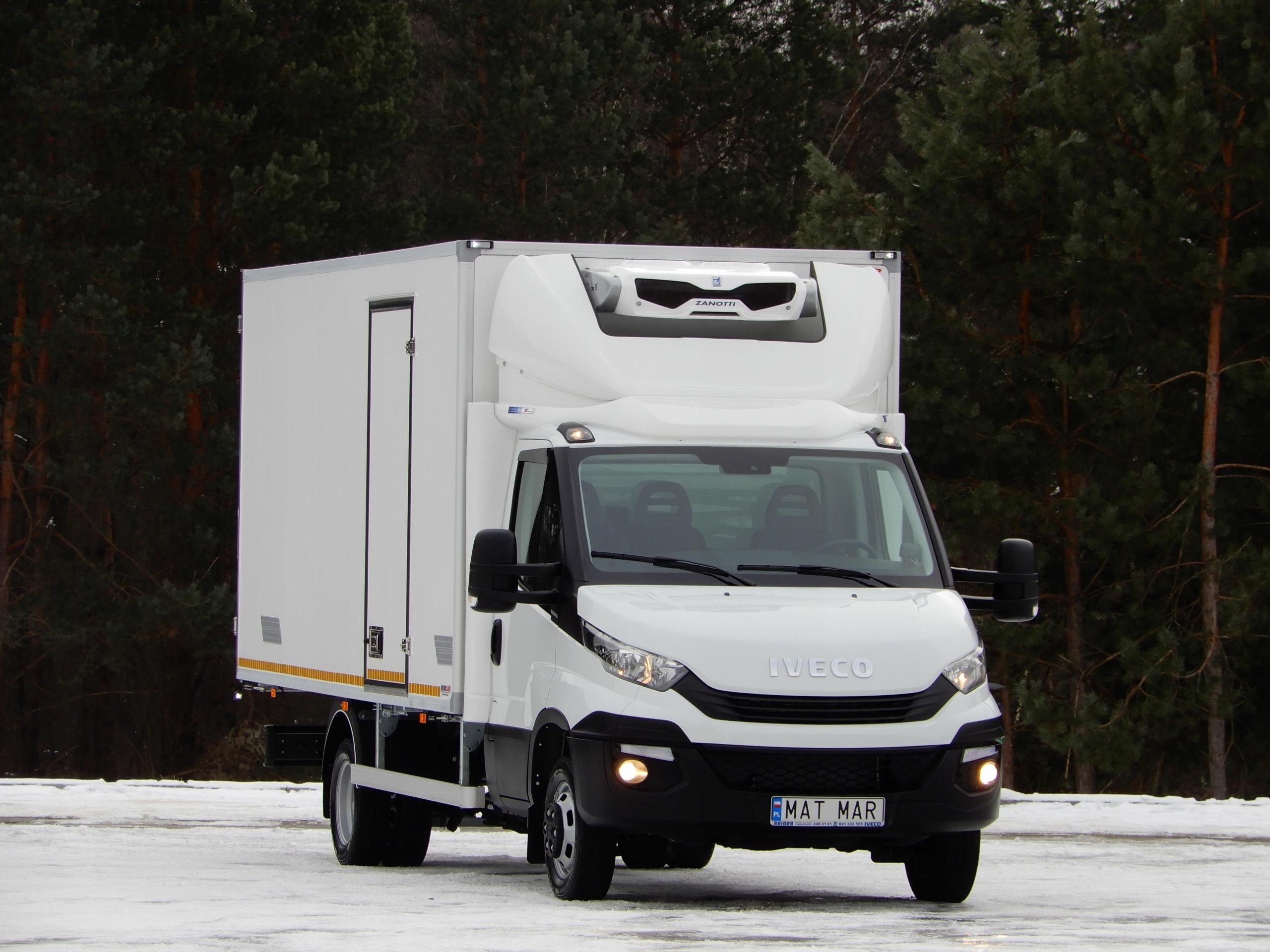 Iveco DAILY 50C15 Chłodnia Izoterma 4.90 CM 10.E.P - Opinie i ceny na ...