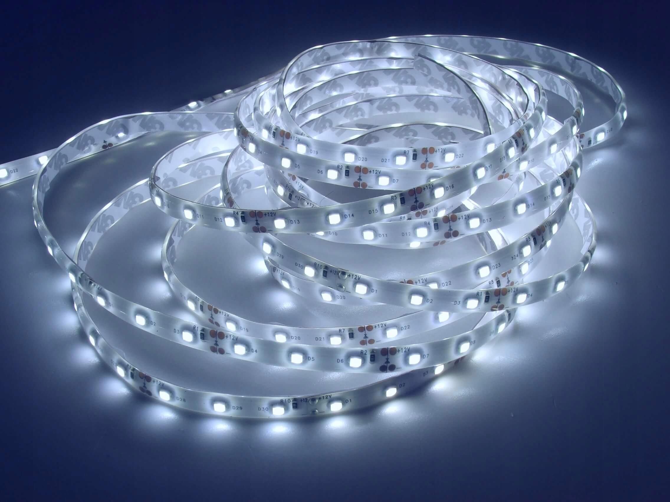 Mcj Taśma pasek Led IP65 5m 300 24W Biały zimny (LS12D2000BI) - Opinie ...