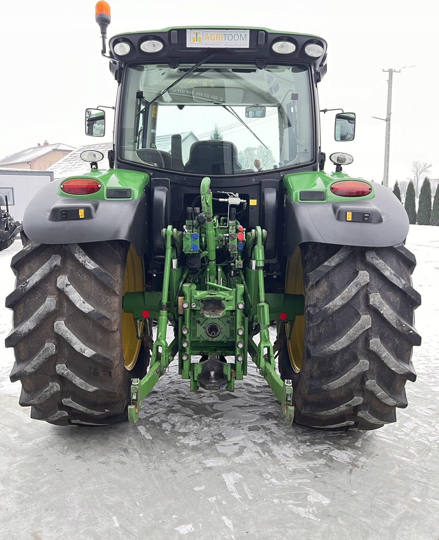 Ciągnik rolniczy John Deere 6125 R 2014r - Opinie i ceny na Ceneo.pl