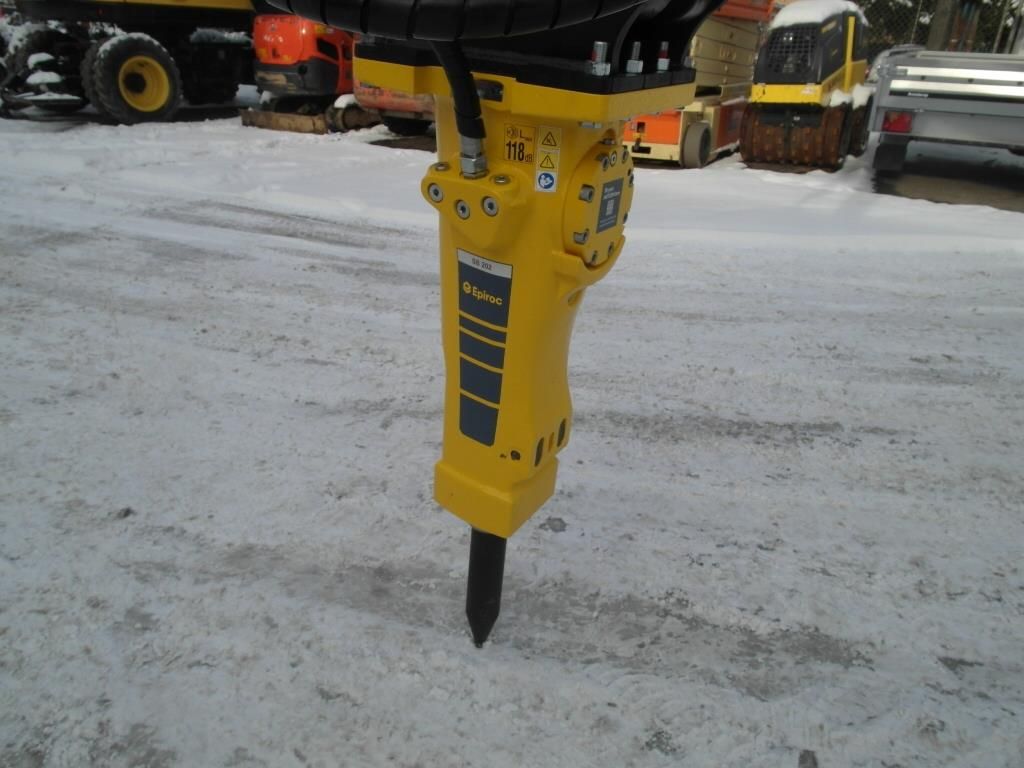 Młot hydrauliczny Epiroc Atlas Copco SB 152 - Opinie i ceny na Ceneo.pl
