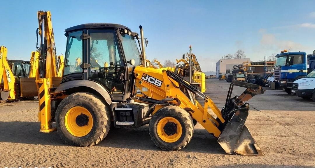 JCB 3CX 2017r Jcb koparko ładowarka - Opinie i ceny na Ceneo.pl
