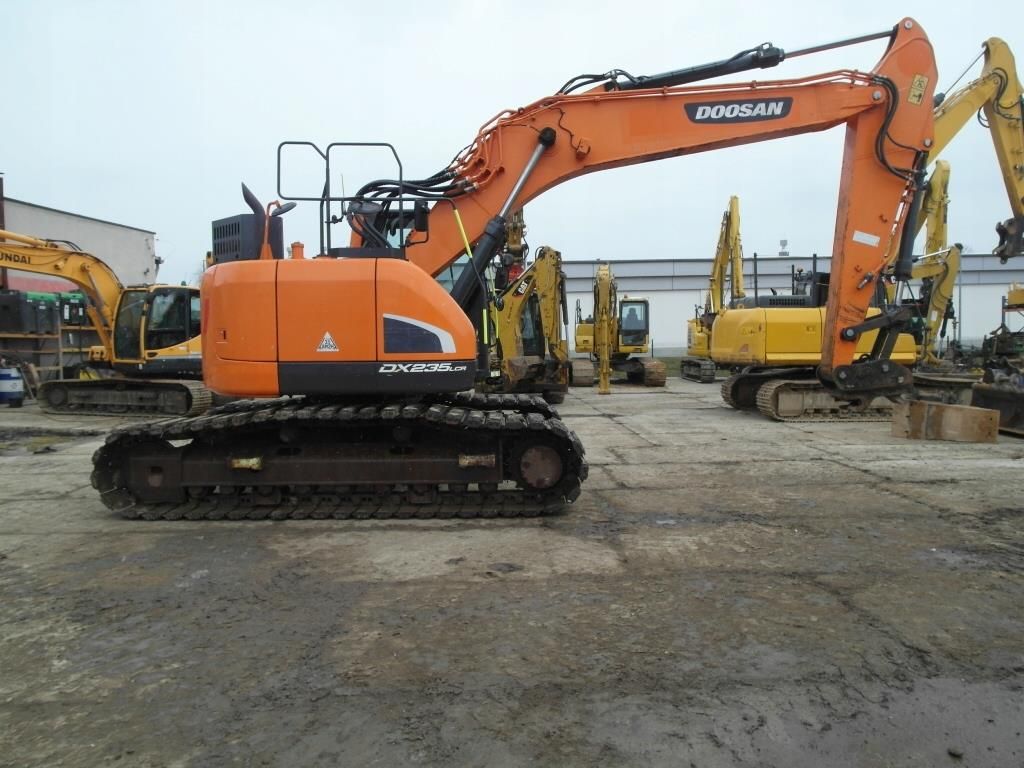 Doosan DX 235 koparka 25 ton tylko 4570 mtg 2015 r - Opinie i ceny na ...