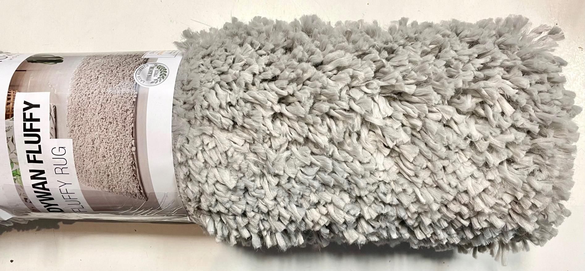 Dywan Fluffy Smukee 67 x 110 jasnoszary - Opinie i atrakcyjne ceny na ...