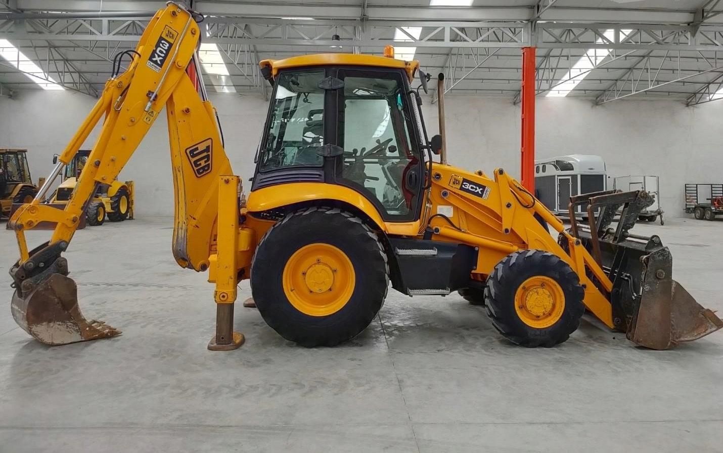 JCB 3CX 4T Koparko Ładowarka Rok 2006 - Opinie i ceny na Ceneo.pl