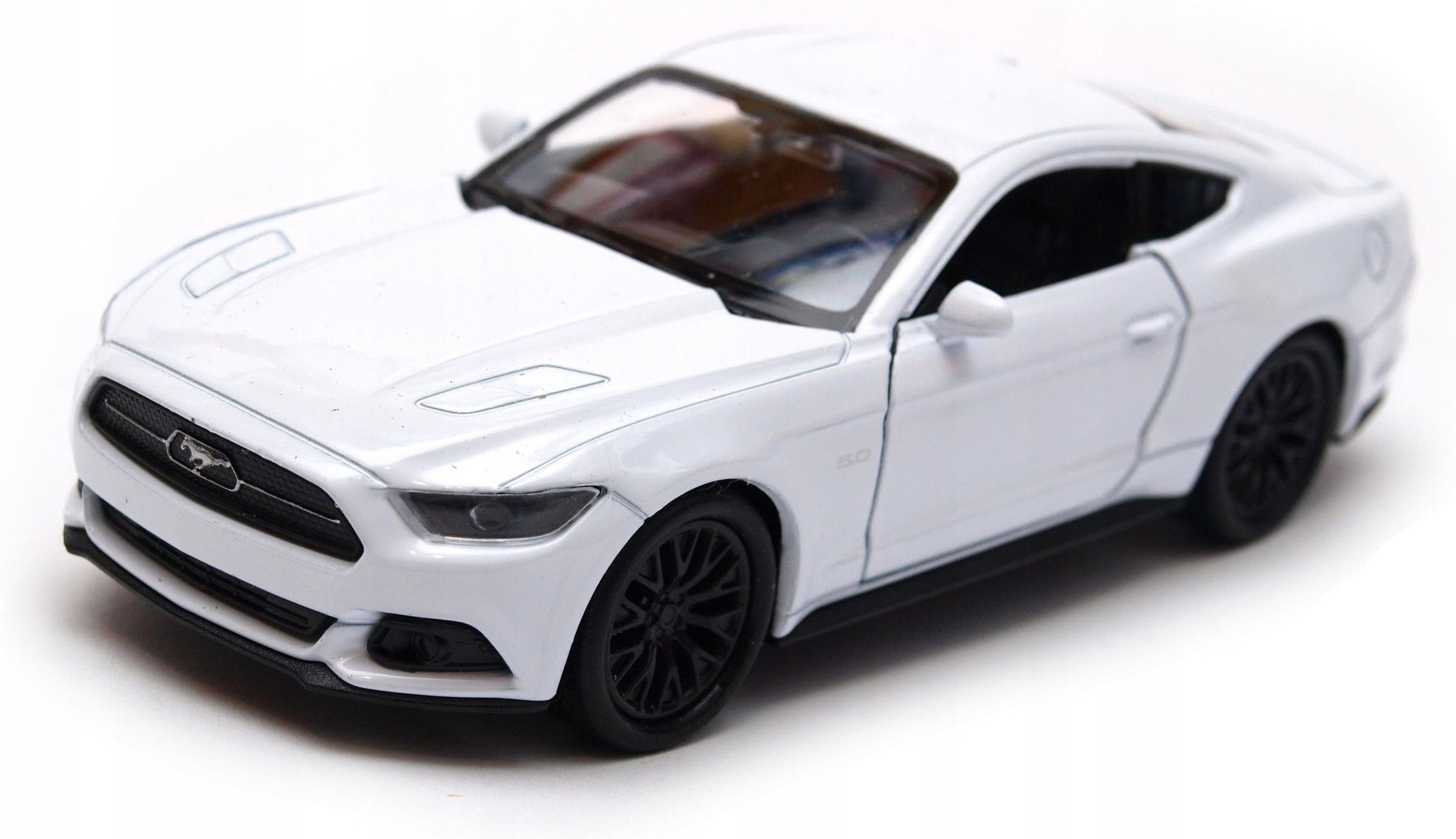Welly Model 2015 Ford Mustang Gt biały 1:34 - Ceny i opinie - Ceneo.pl