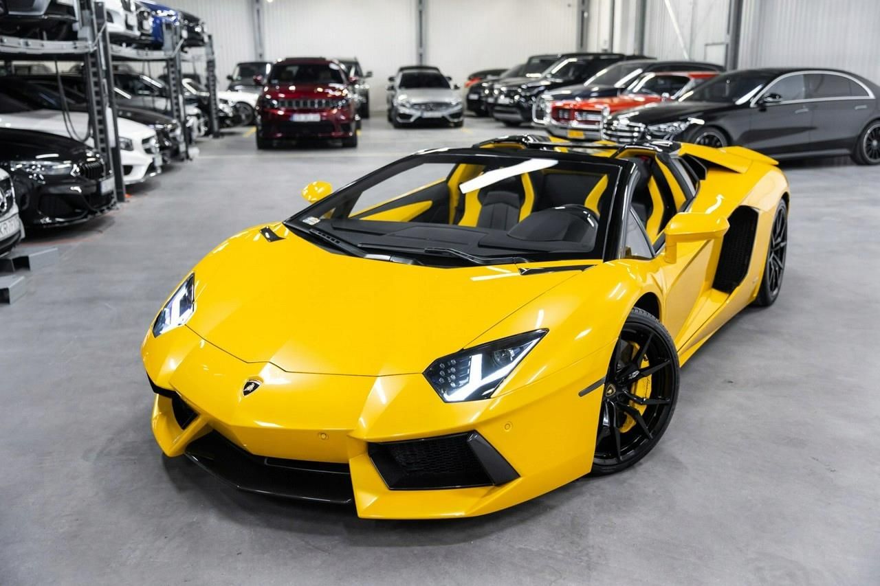 Lamborghini Aventador Roadster LP700-4. 6.5l V12 - Opinie i ceny na ...