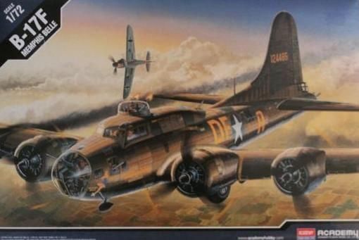 Academy B-17 F Flying Fortress Memphis Belle 12495 13073163865 - Ceny i ...