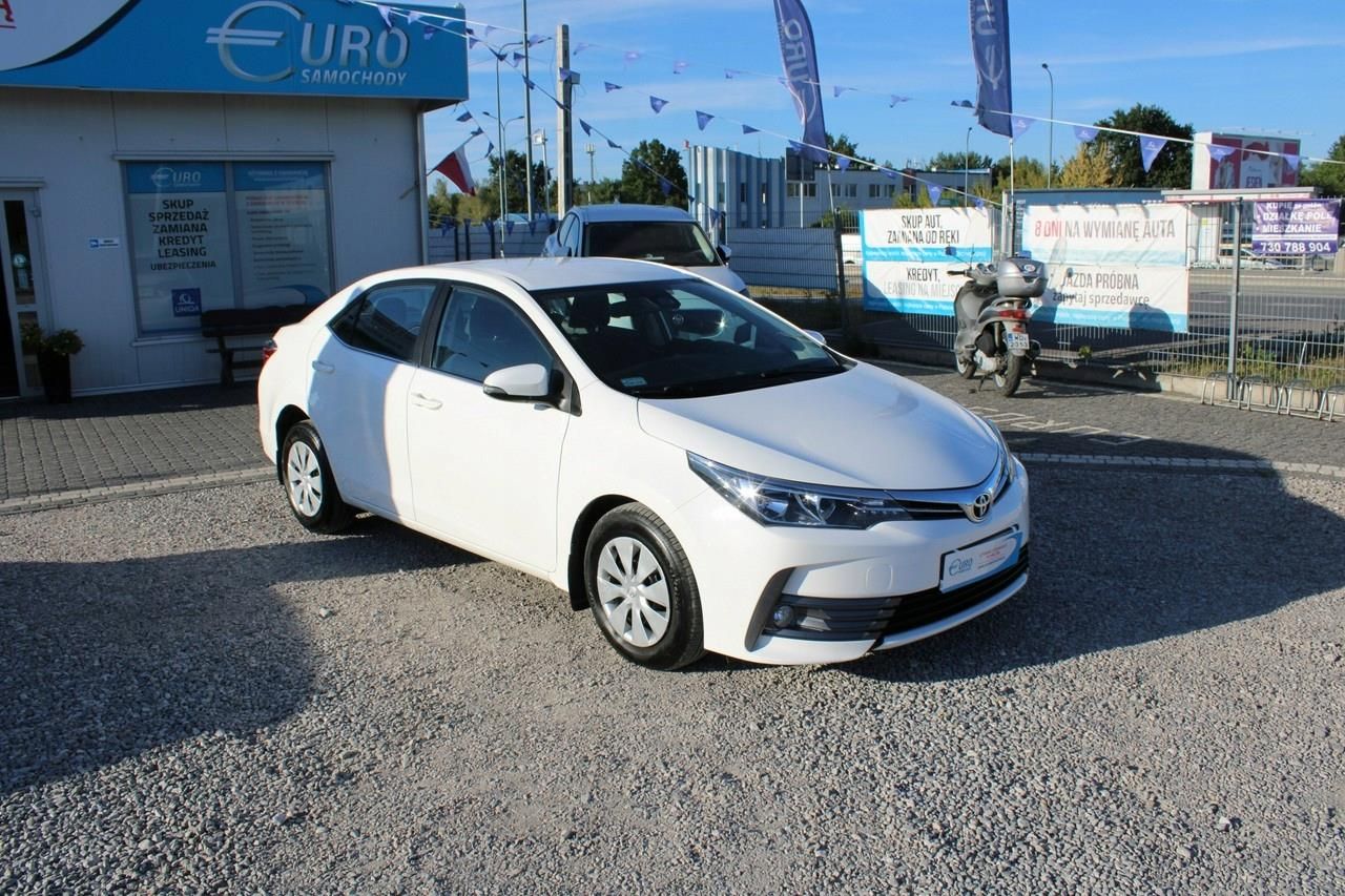 Toyota Corolla F-Vat,Salon - Opinie i ceny na Ceneo.pl