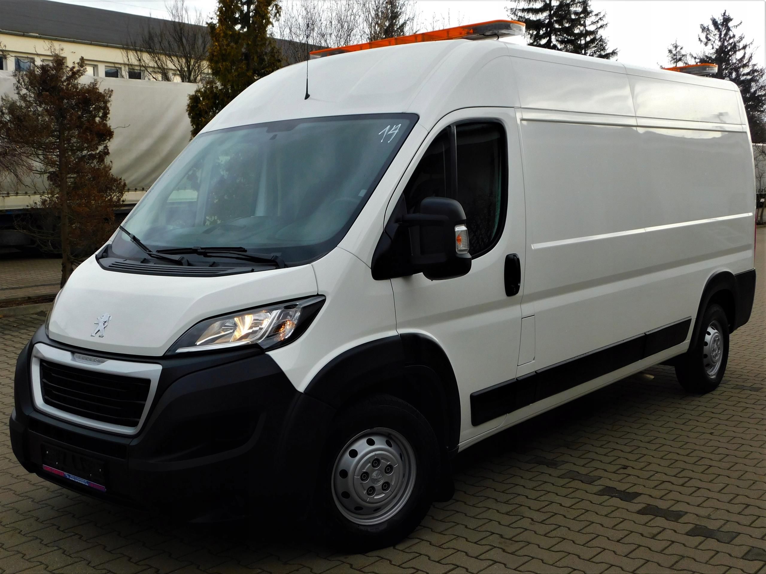 Peugeot Boxer 2.2 HDI-165! L3H2 MAXI SalonPL! 2021 - Opinie i ceny na ...