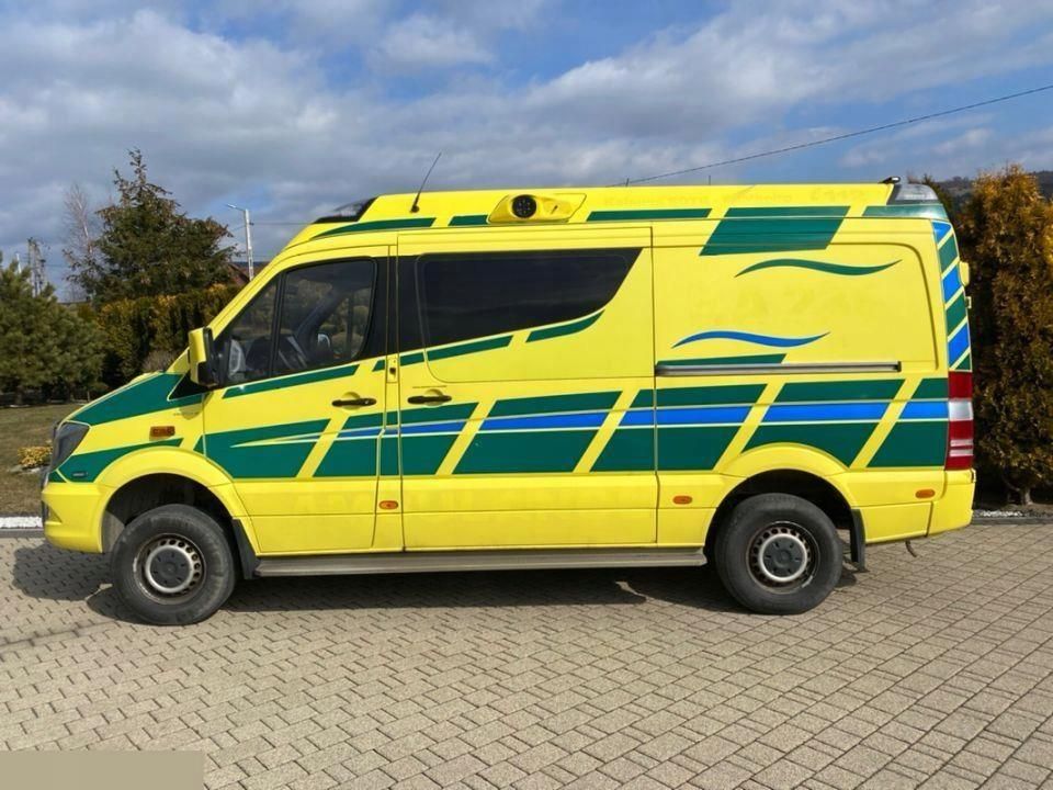 Mercedes Sprinter 4X4 AMBULANS karetka nosze 2017r - Opinie i ceny na ...