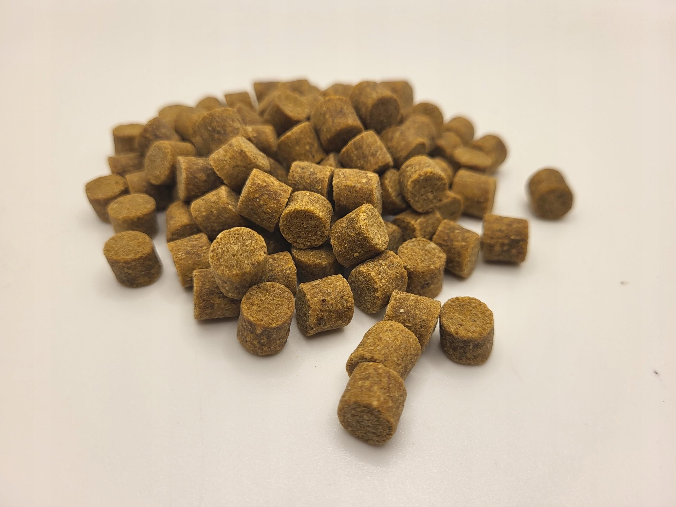 Skretting Pellet Coarse Fish 8,5Mm 1Kg 1549723270 - Ceny i opinie ...