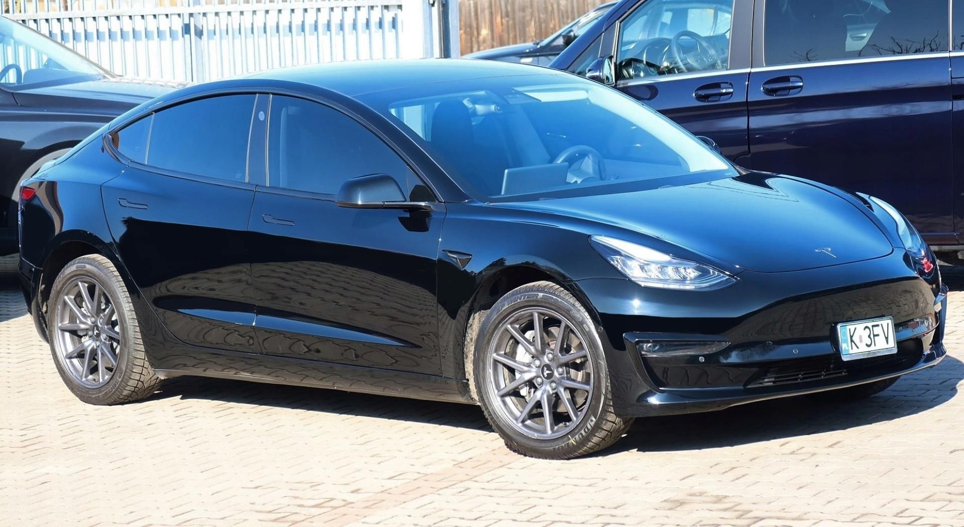 Tesla 3 model 2020 jak nowa 30000km 360° skóra ACC - Opinie i ceny na ...