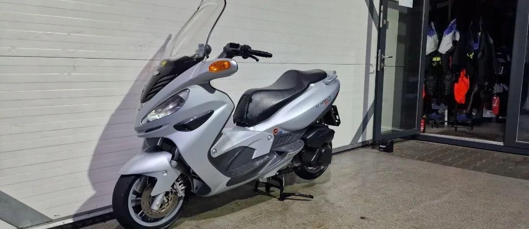 Malaguti Madison Madison 250 Majesty 250 Raty... - Opinie i ceny na ...