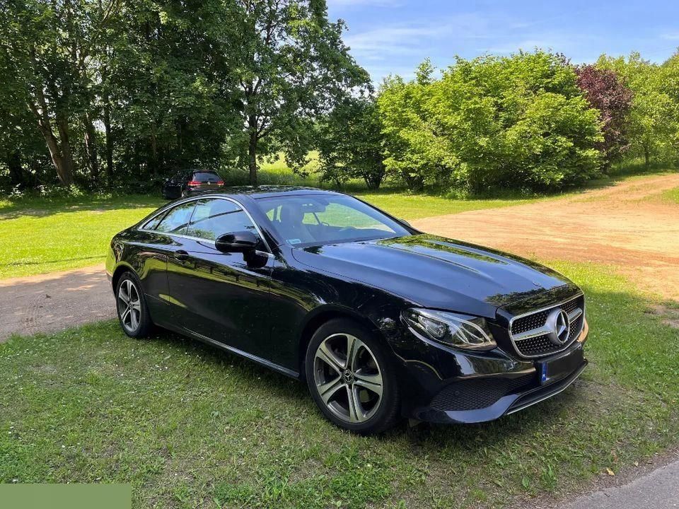 Mercedes Klasa E E220D Coupe 9G-TRONIC 2017r - Opinie i ceny na Ceneo.pl