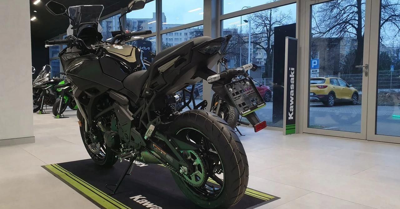 Kawasaki Versys 650 Smoke Gold od reki Kawasak... - Opinie i ceny na ...