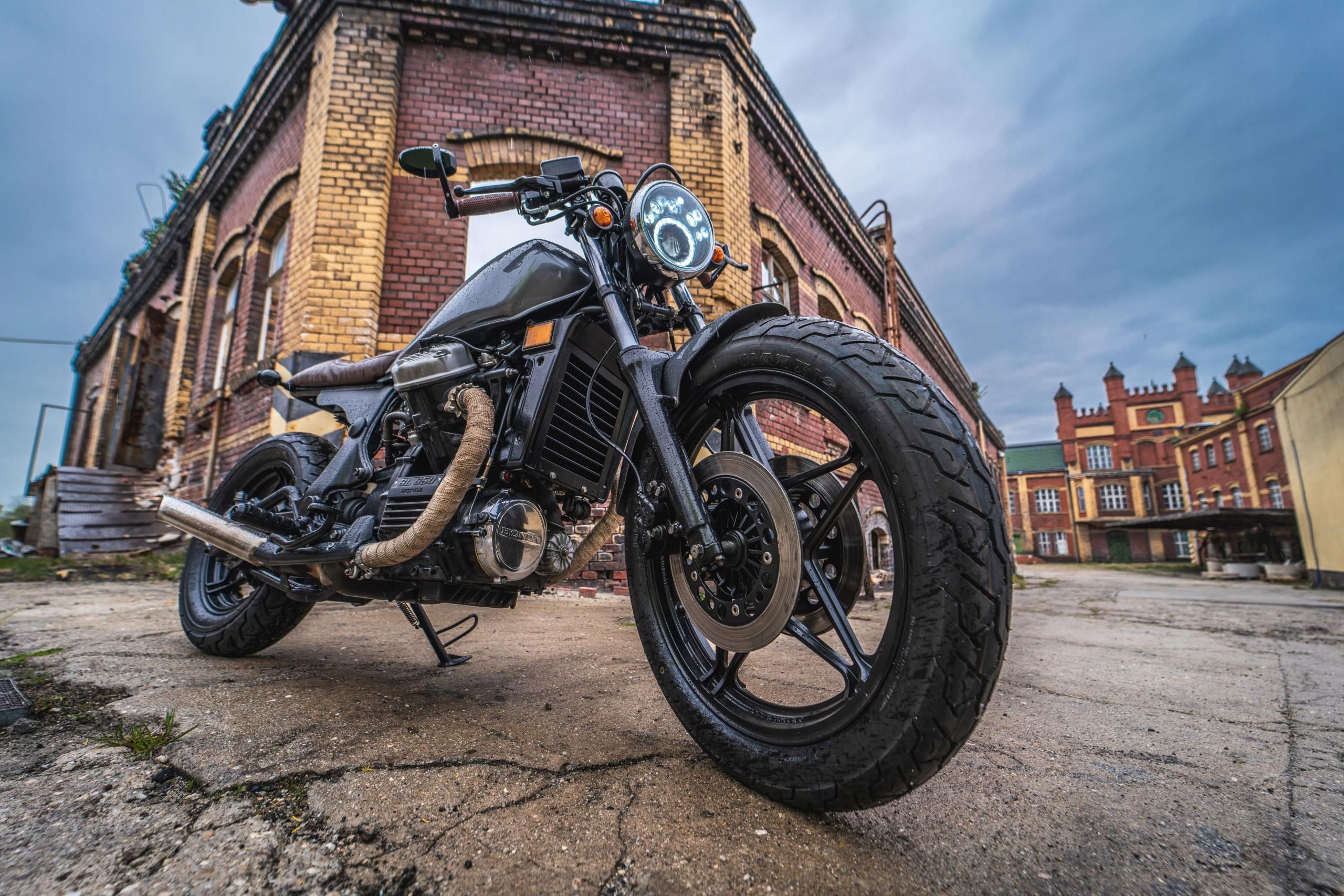 Honda CX 660 Brat Bike - Opinie i ceny na Ceneo.pl