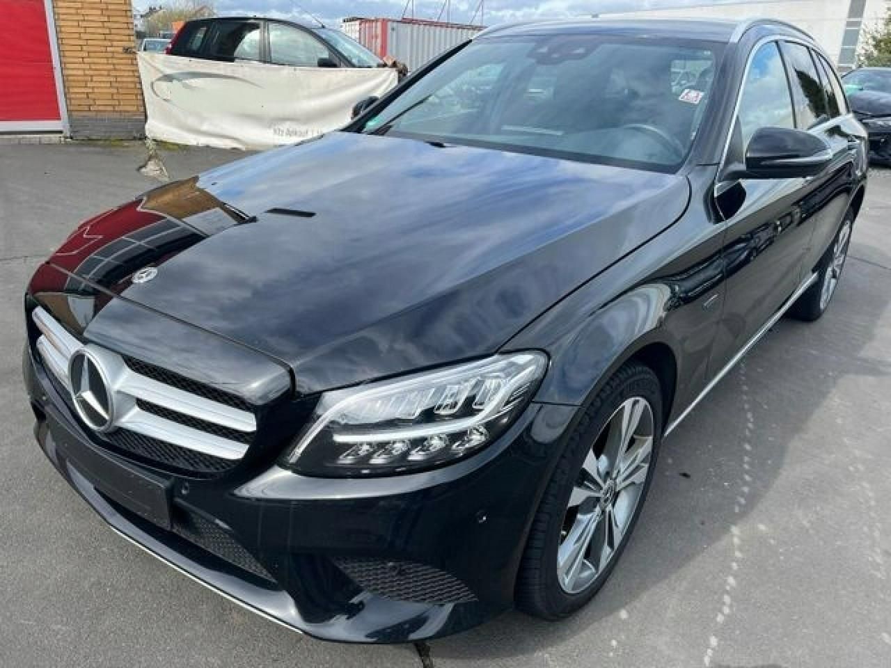 Mercedes C 300 e Plug-in Hybrid /Diesel 2021r - Opinie i ceny na Ceneo.pl