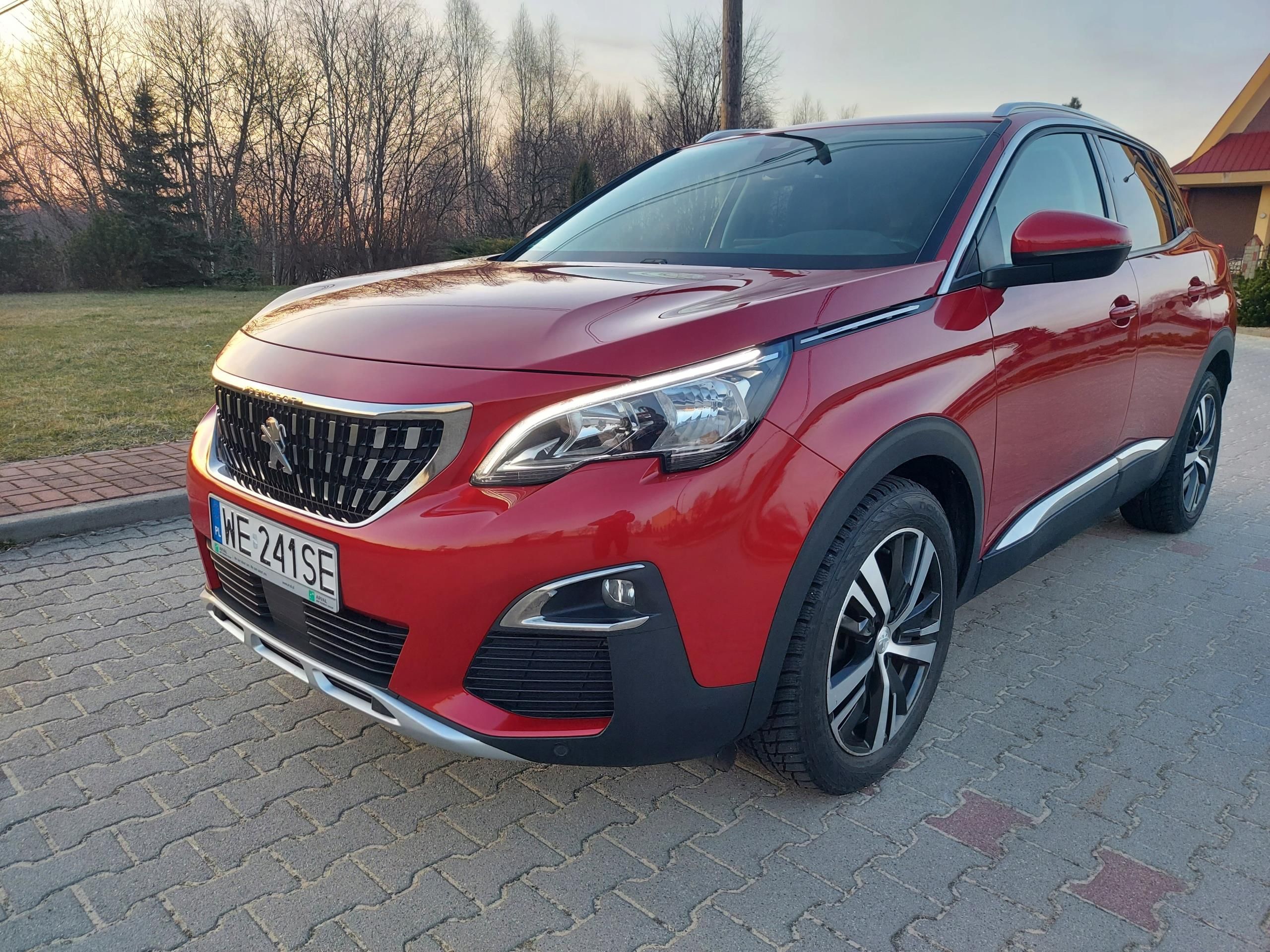 Peugeot 3008 SUV 1.6 THP 165 automat Allure - Opinie i ceny na Ceneo.pl