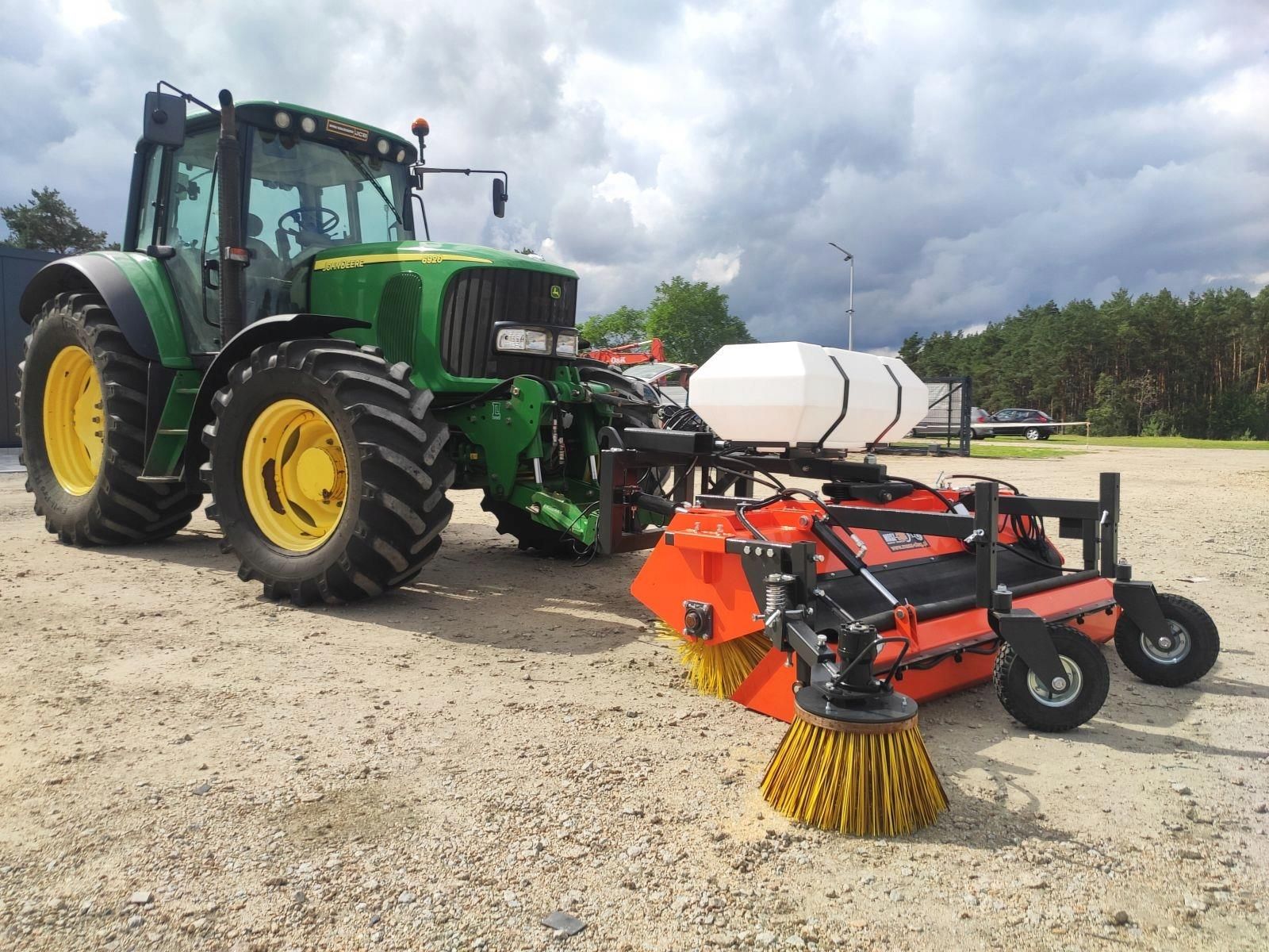 ZAMIATARKA DO CIĄGNIKA 1,4m - 2,4m METAL-TECHNIK - Opinie i ceny na Ceneo.pl