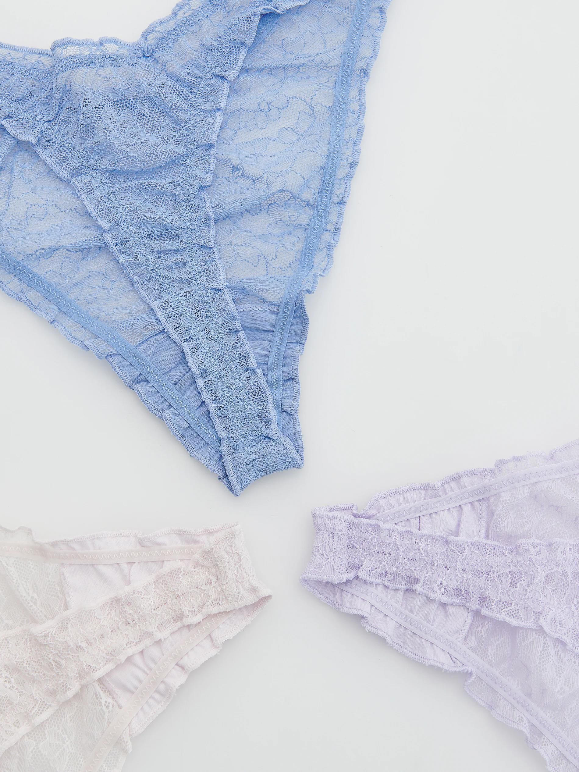 Reserved - Koronkowe stringi 3 pack - Fioletowy - Ceny i opinie - Ceneo.pl