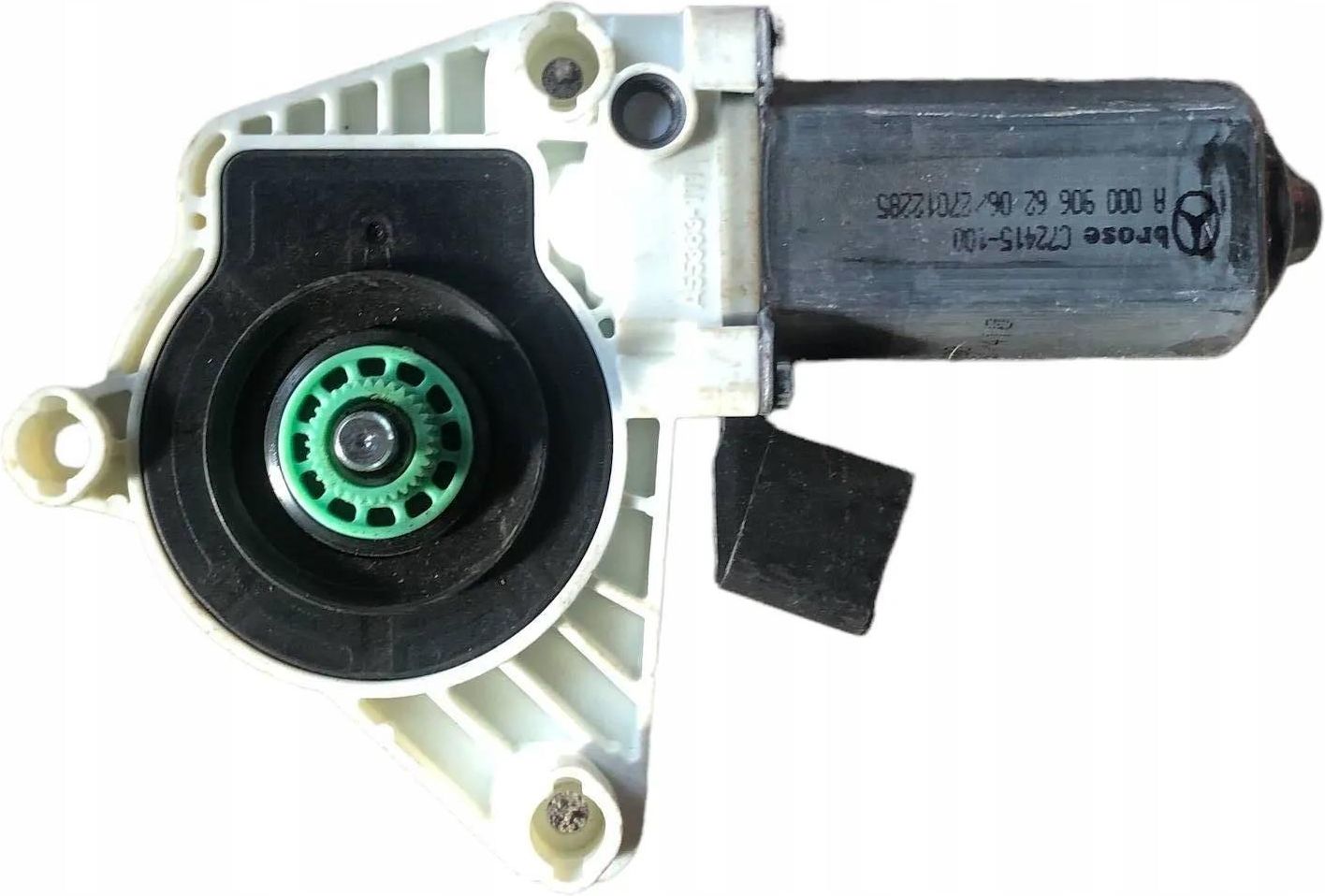 Wyposażenie elektryczne Mercedesbenz Oe Mercedes C W205 Silnik ...