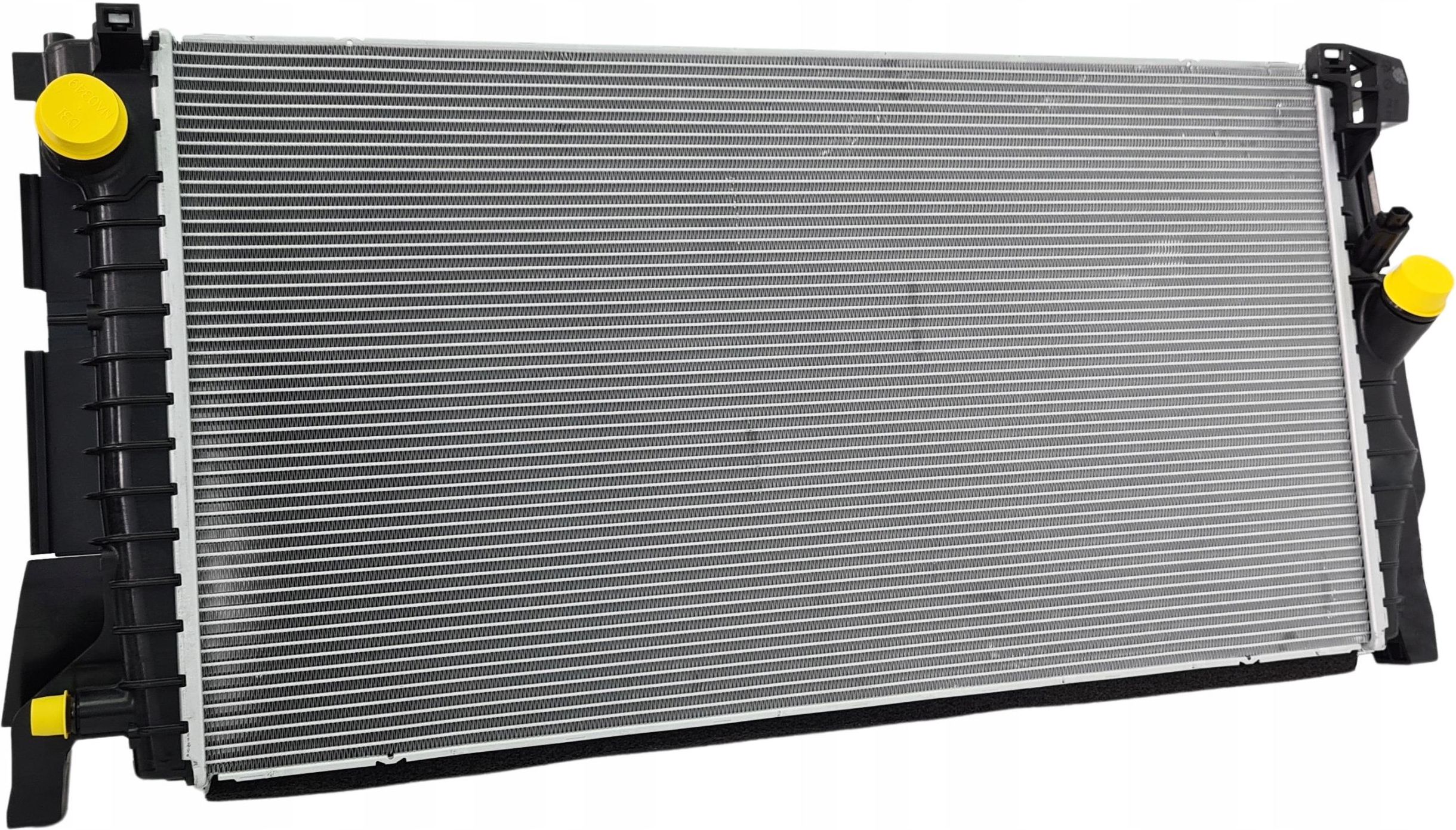 Bmw Chłodnica F39 F40 F44 F45 F46 17118645782 - Opinie i ceny na Ceneo.pl