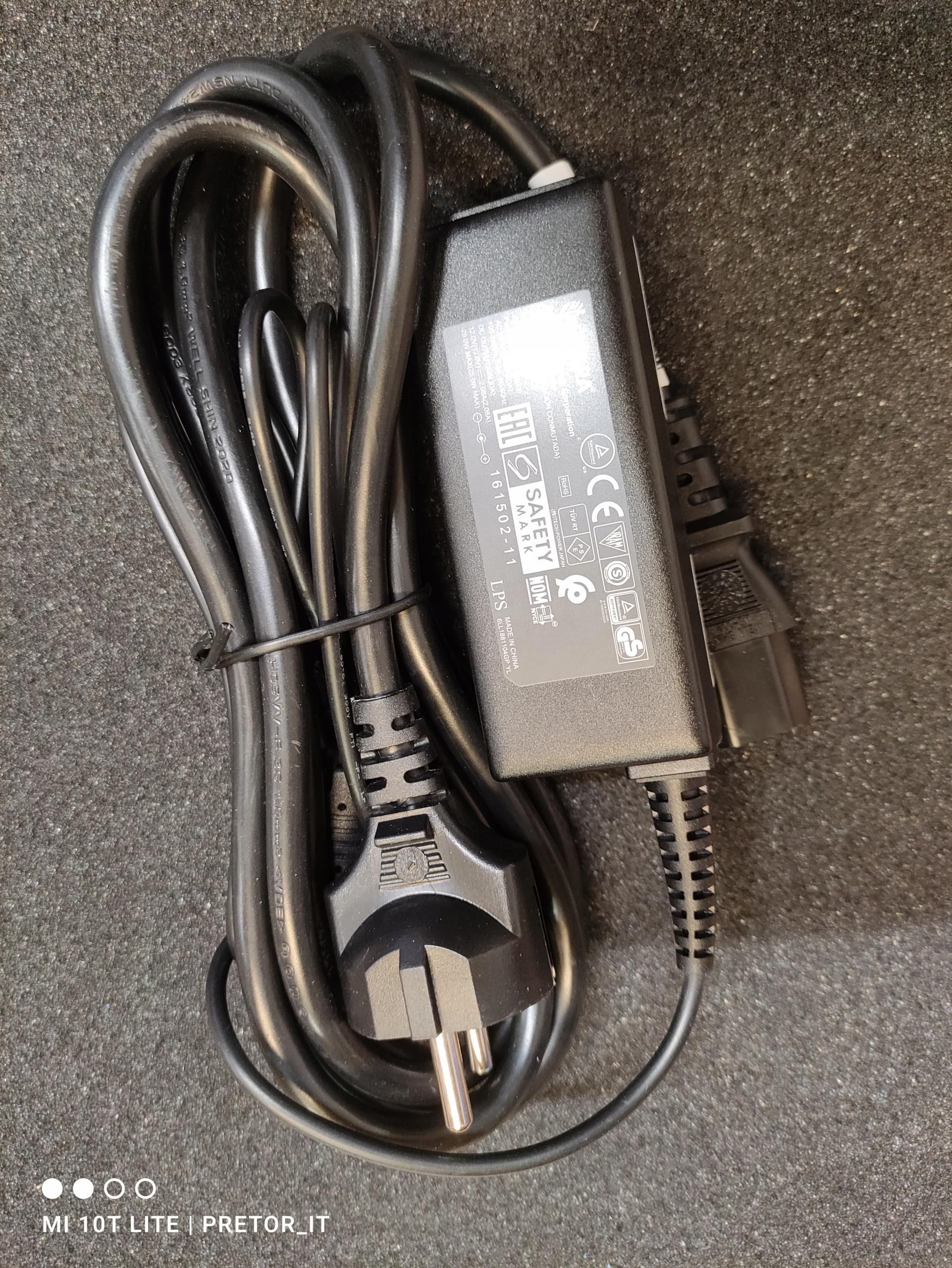 Zebra Zasilacz Fsp025-Dyaa3 12V 2.08A 25W - Opinie i ceny na Ceneo.pl