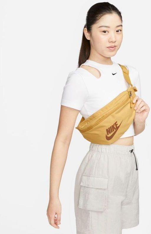 Saszetka, nerka Nike Heritage Waistpack DB0490 725 - Ceny i opinie ...