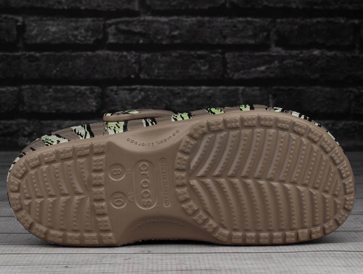 Chodaki Crocs Classic Printed Camo moro - khaki 206454 260 - Ceny i ...