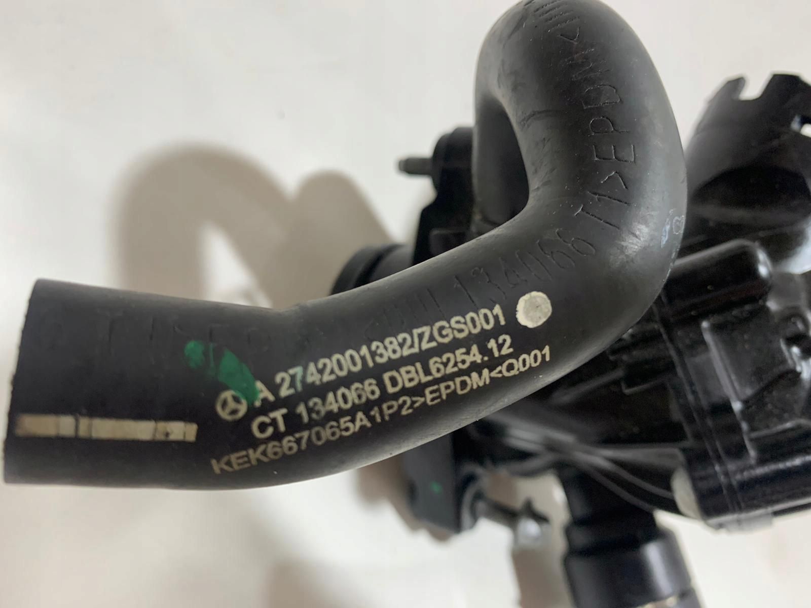 Mercedesbenz Obudowa Termostatu Mercedes W205 2742001382 - Opinie i ...