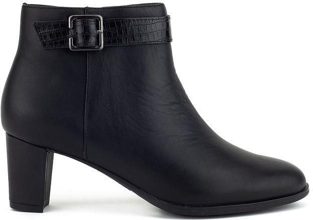 Botki Clarks Kaylin 60 Boot kolor black leather 26150980 - Ceny i ...