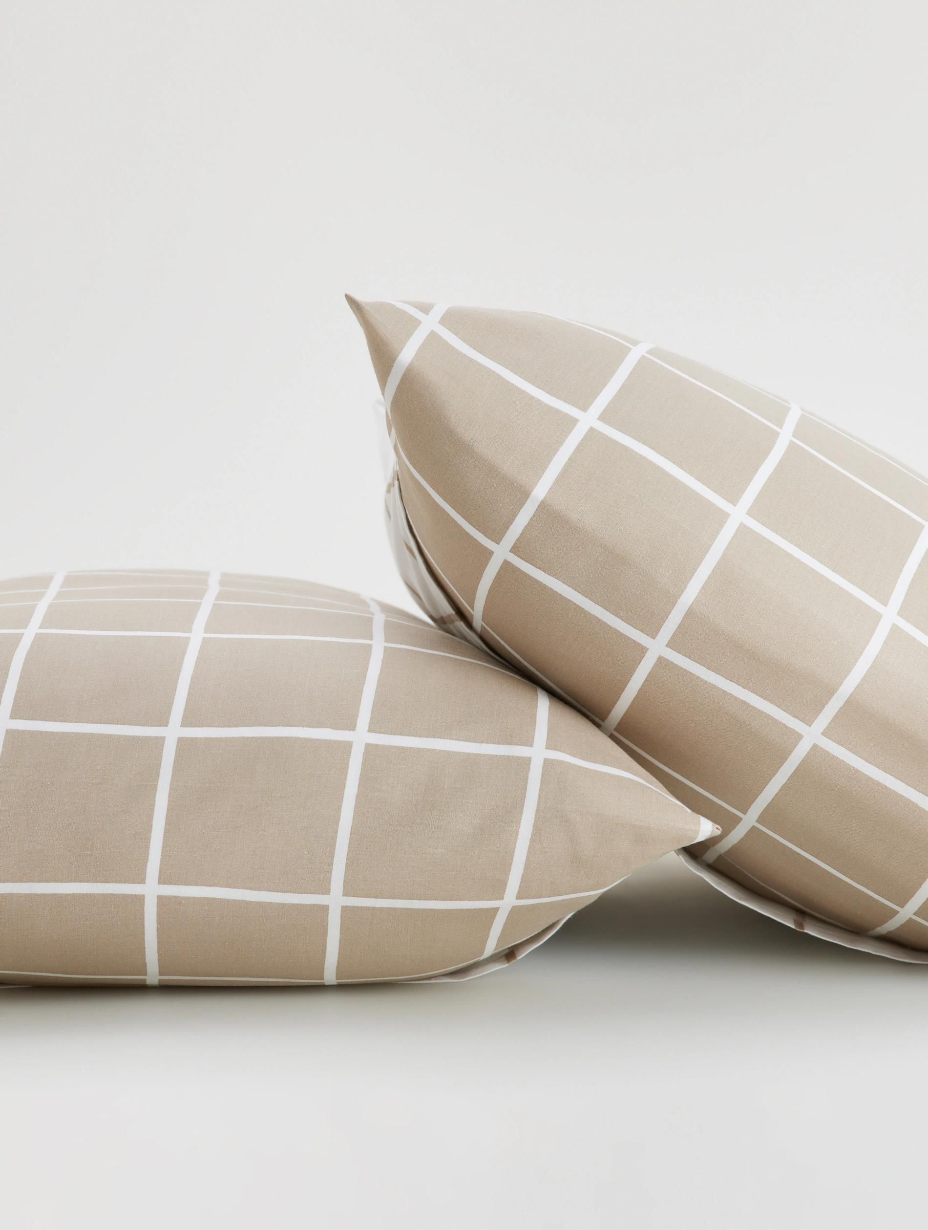 Reserved Komplet Bawełnianej Pościeli W Kratę Beżowy 160X200(2X)50X60 ...