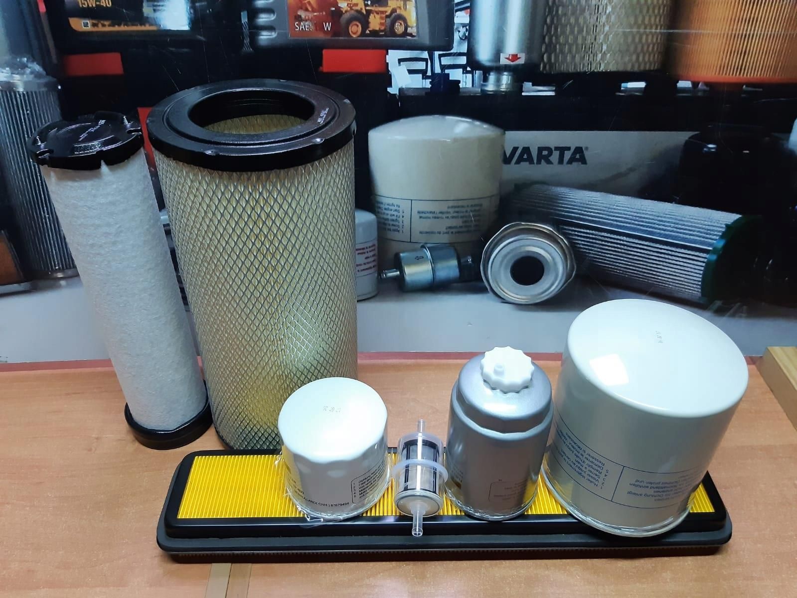 Mann+Hummel Filtr Oleju Case Jx60,70,80 New Holland Td5010 87679494 ...